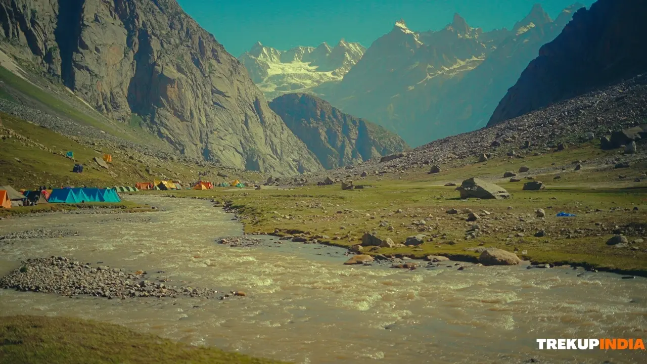 Explore the Best of Hampta Pass Trek – Stunning Views & More