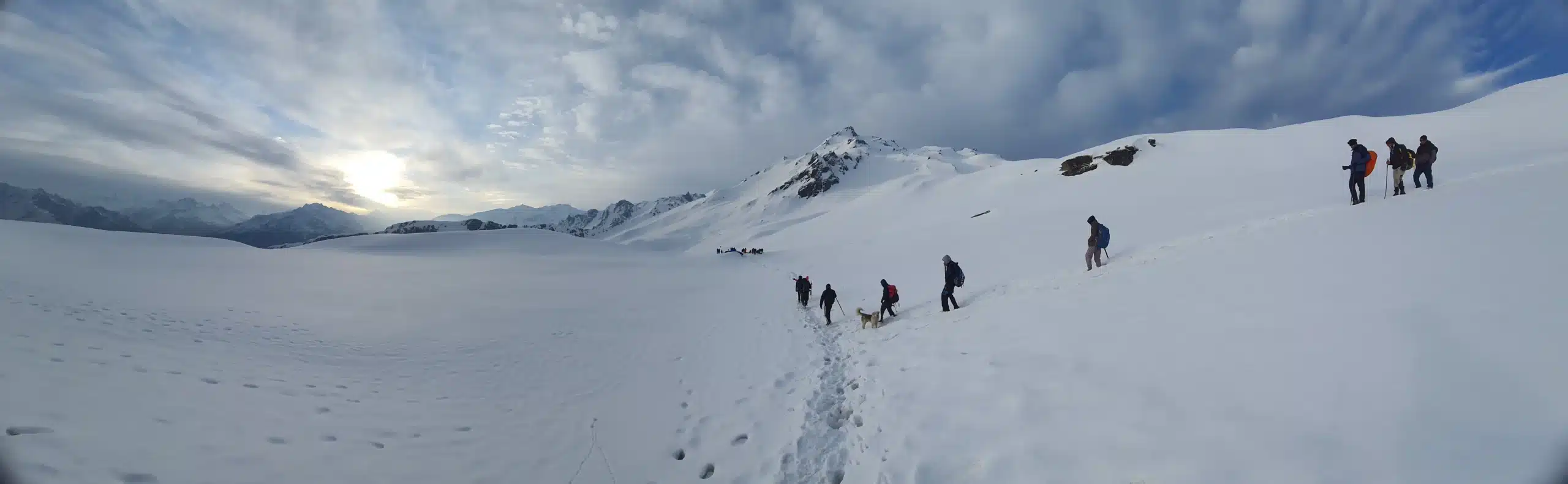 Sar Pass Trek: Detailed Itinerary, Cost & Route | Trekup India